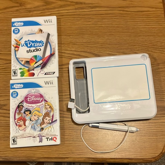 Wii U Draw | Video Games & Consoles | Wii Udraw White And Blue Udraw ...